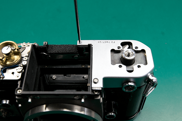 ニコンF2のカメラ修理 その3 – 東京カメラリペア